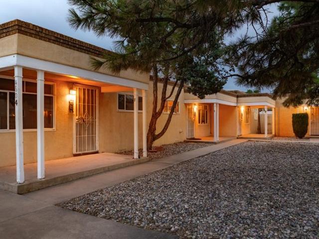 4600 Zuni Rd SE, Albuquerque, NM 87108