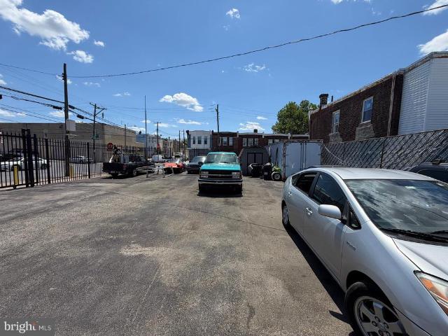 4600 12 N Front Street