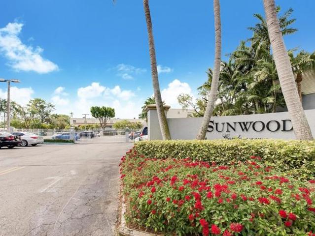 4600 67 Ave SW #169, Miami, FL 33155