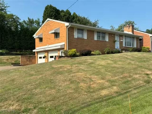 4600 8TH ST NW, CANTON, OH 44708 Single Family Residence For S.
