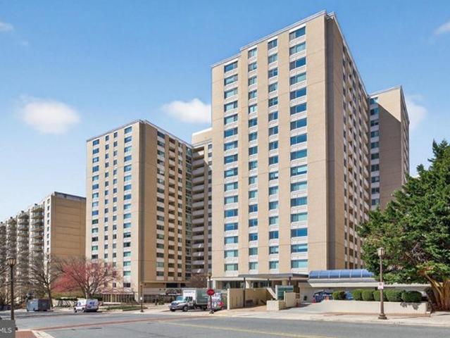 4601 N Park Ave Apt 417, Chevy Chase, MD 20815