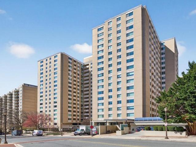 4601 N Park Ave Unit 214P, Chevy Chase, MD 20815