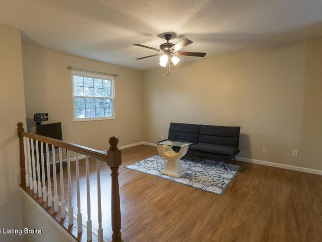 4601 Logby Pl