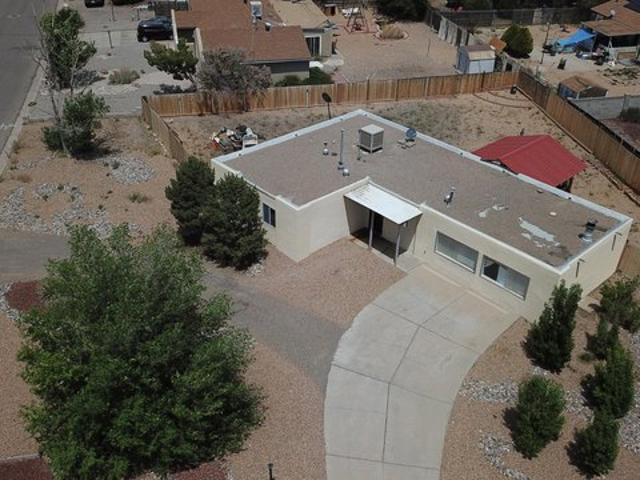 4601 Palmas Altas Dr SE, Rio Rancho, NM 87124