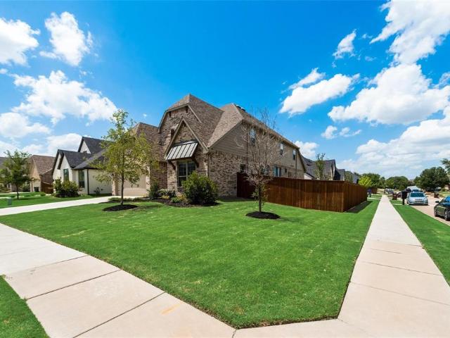 4601 Parkridge Drive