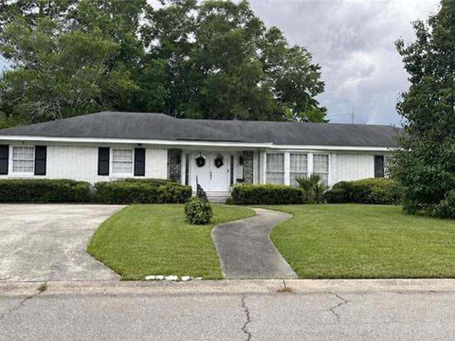 4601 Sylvan Dr, Savannah, GA 31405