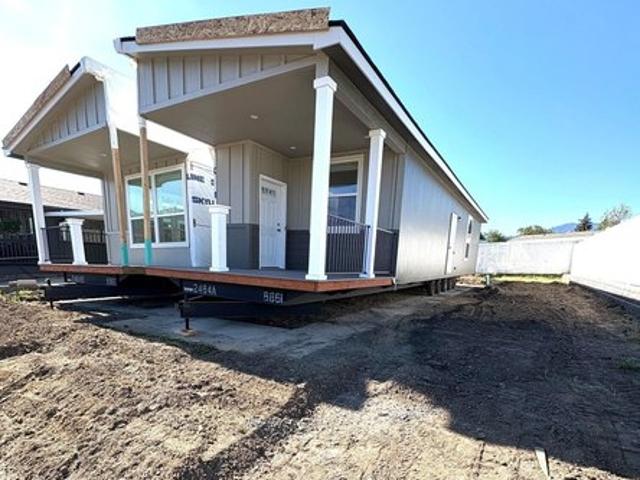 4601 S Pacific Hwy Unit 35, Phoenix, OR 97535