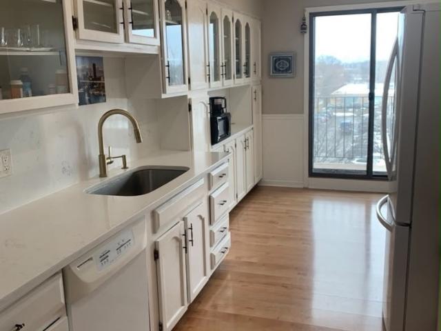 4601 W Touhy Avenue # 506