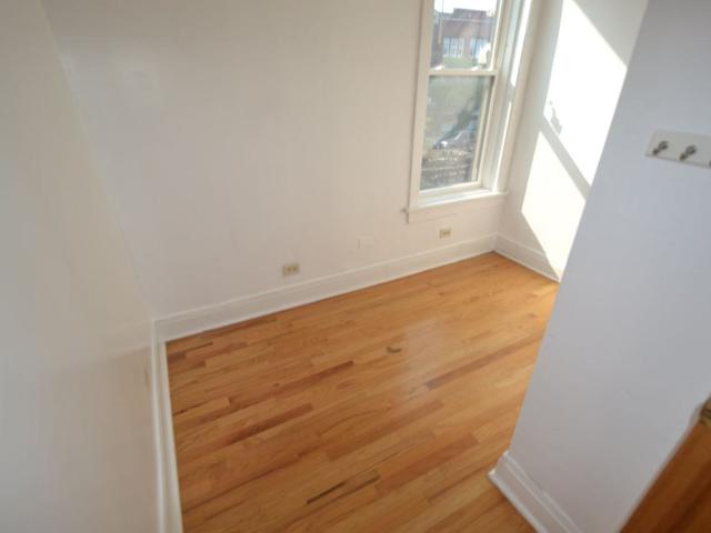 4601 Western 2 Bedroom Apartment for Rent at 4601 N Western Ave, Chicago, IL 60625 Lincoln Square