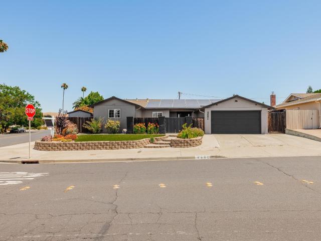 4601 Wilson Ln