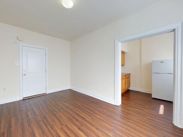 4601 03 Chester Avenue Studio Apartment for Rent at 4601 03 Chester Avenue, Philadelphia, PA 19143 Southwest Cedar Park