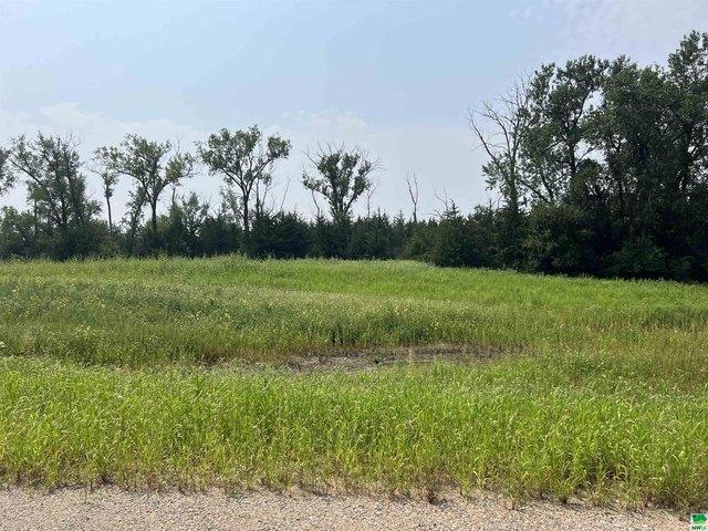 46023 Daniel Pl, Vermillion, SD 57069