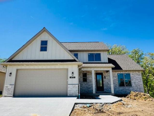 4602 maple leaf dr