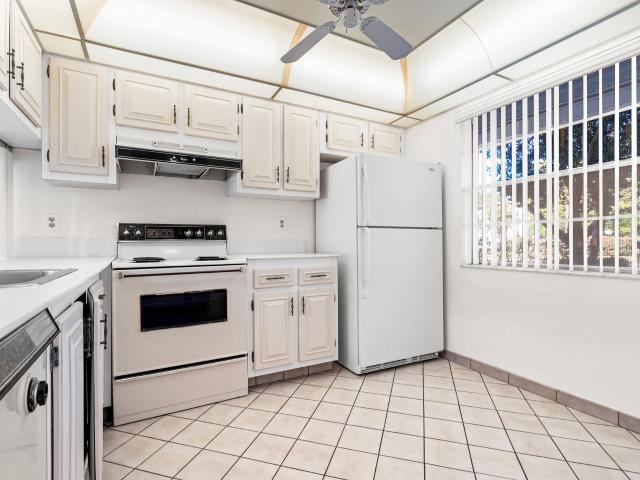 4602 Martinique Way, Unit E1, Coconut Creek, FL 33066 | MLS #R11168 | Compass