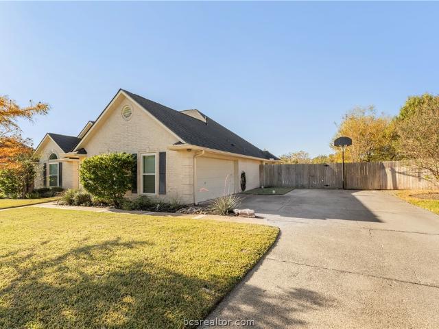 4602 Caddie Court