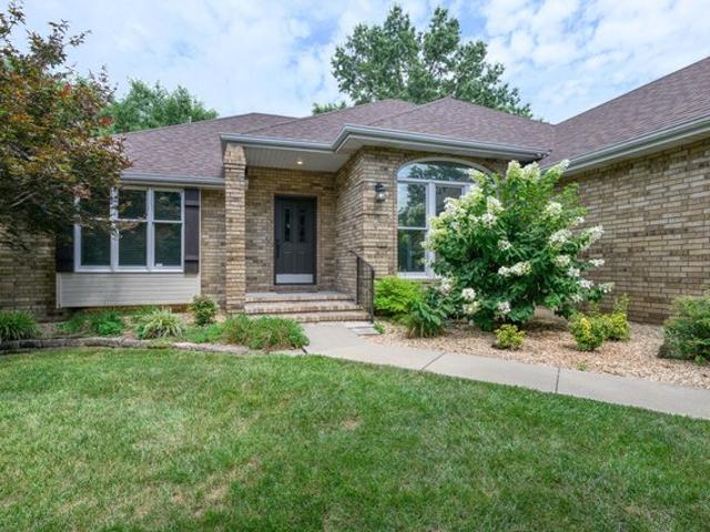 4602 S Forest Ave, Springfield, MO 65810