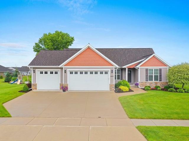 4602 Trellis Dr, De Pere, WI 54115