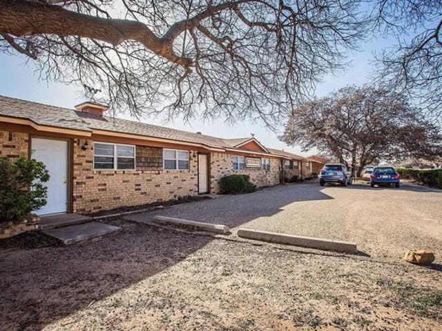4602 54th St, Lubbock, TX 79414
