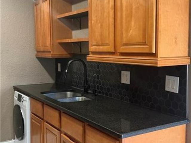 4603 Bayshore Dr Apt F4, Naples, FL 34112