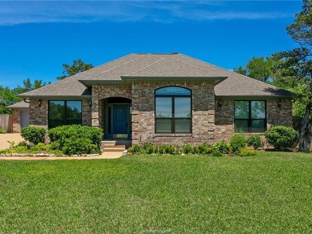4603 Colonial Cir, College Station, TX 77845