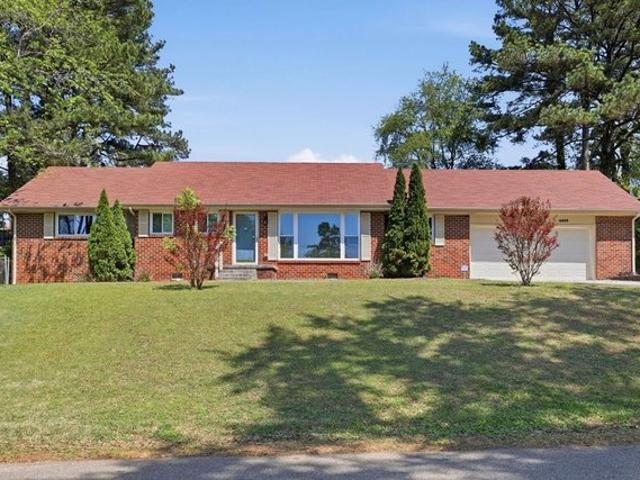 4603 Parkview Dr, Chattanooga, TN 37416