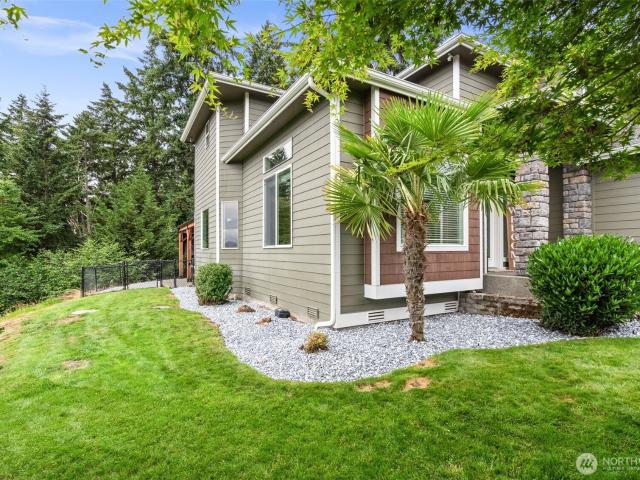 4603 rd Avenue Ct E