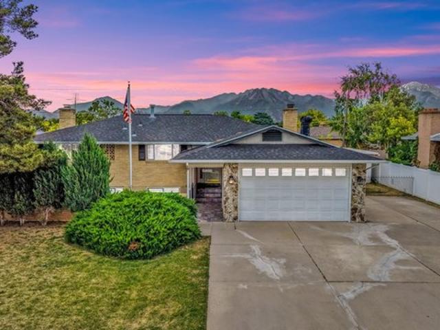 4603 S Beechwood Rd W, Taylorsville, UT 84123