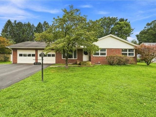 460 Collier Rd, Mercer, PA 16137