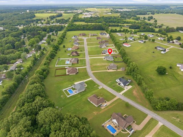 460 Connor Ln