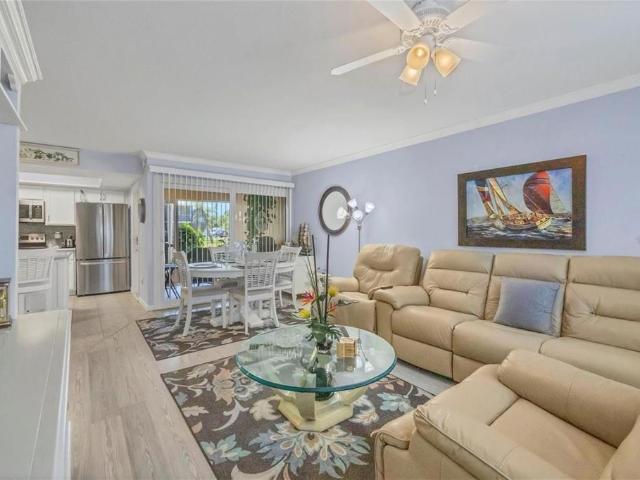 460 Base Ave E, Unit 113, Venice, FL 34285 | MLS #N6142