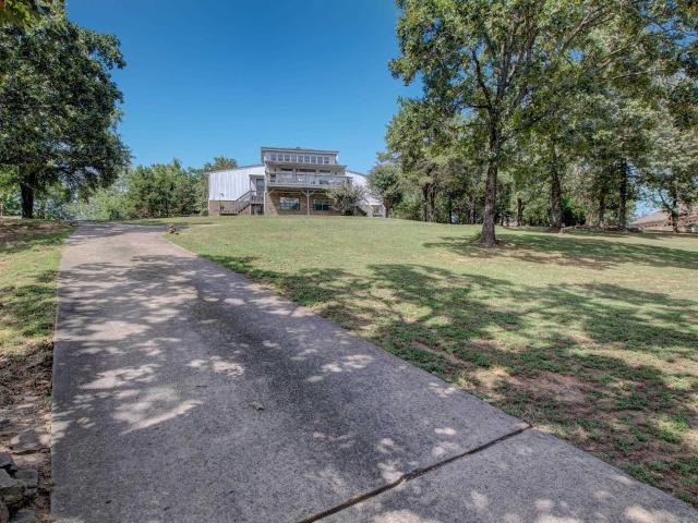 460 Grandview Heights
