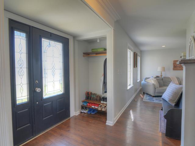 460 Danbury Dr, Carol Stream, IL 60188 | Compass