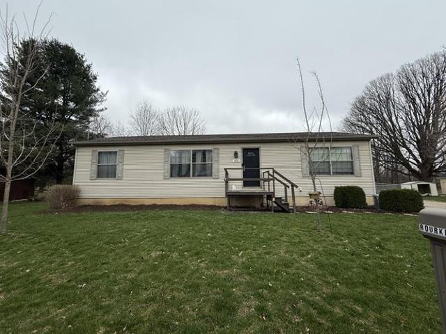460 E Ellsworth St, Bellevue, MI 49021