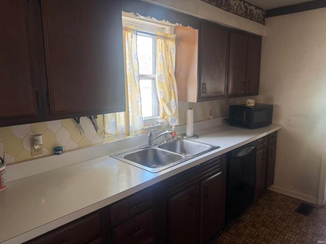 460 E Main Street