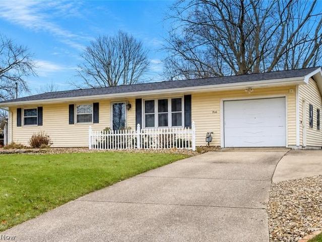 460 Heather Ln, Medina, OH 44256