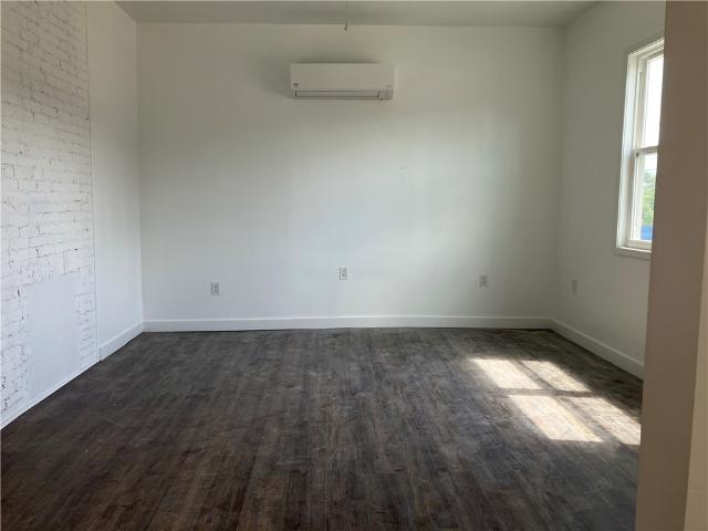 460 Jefferson Ave