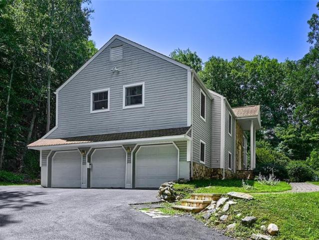 460 Laurel Lane
