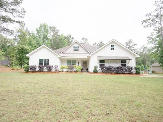 460 Lee Road 370, Valley, AL 36854