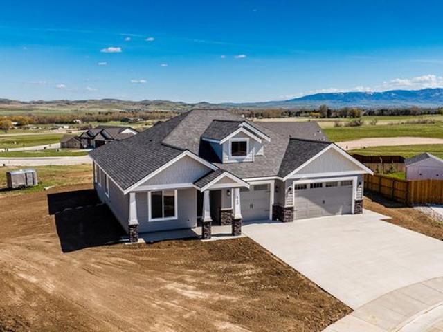 460 Legacy Rd, Sheridan, WY 82801