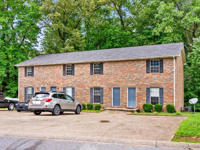 460 Martha Ln, Clarksville, TN 37043 | MLS #3128 | Compass