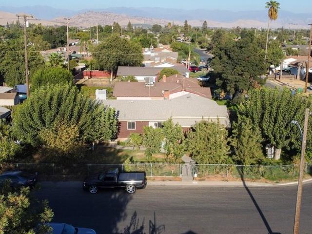 460 N Walch St, Porterville, CA 93257