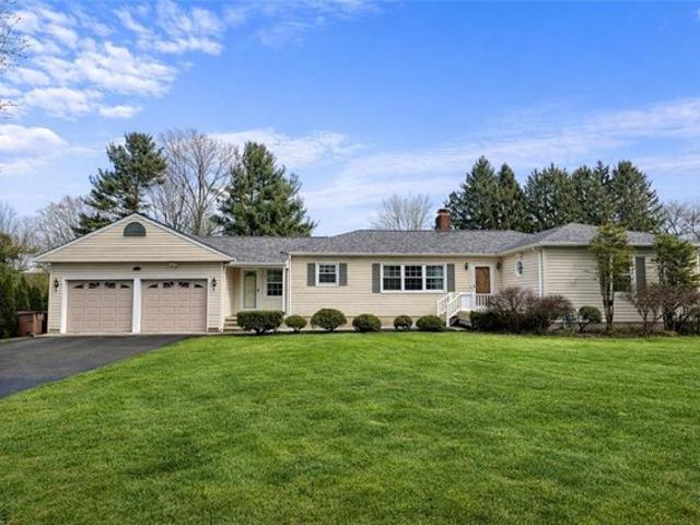 460 N Maple St, Mercer, PA 16137