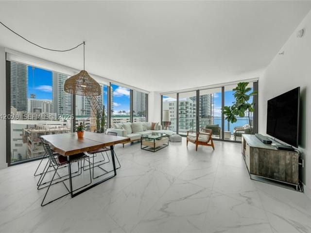 460 NE 28th St Apt 701, Miami, FL 33137