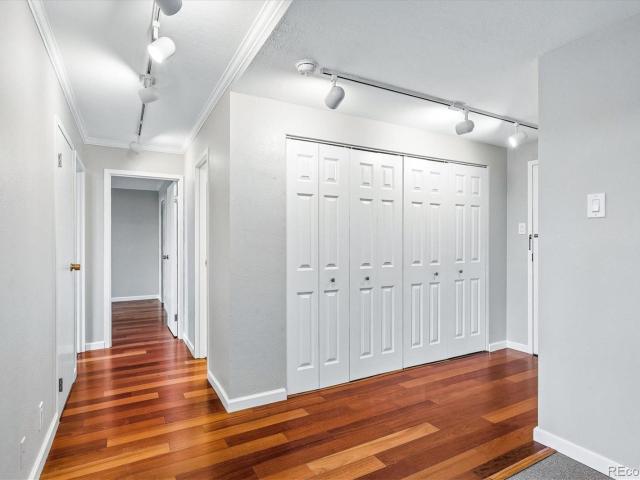 460 S Marion Parkway S # 1001