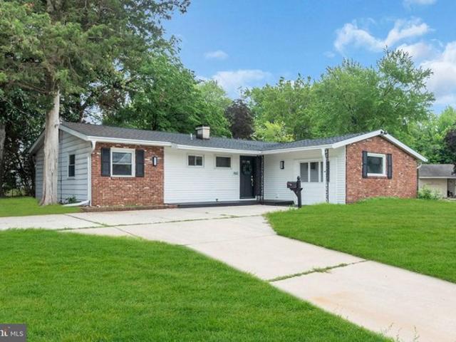 460 Second St, Woodbury Heights, NJ 08097