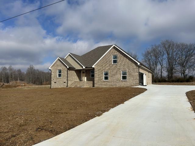 460 Randall Ln