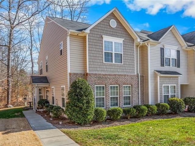 460 Ridgebrooke Dr, High Point, NC 27265