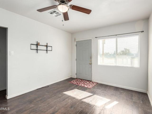 460 w spruell avenue