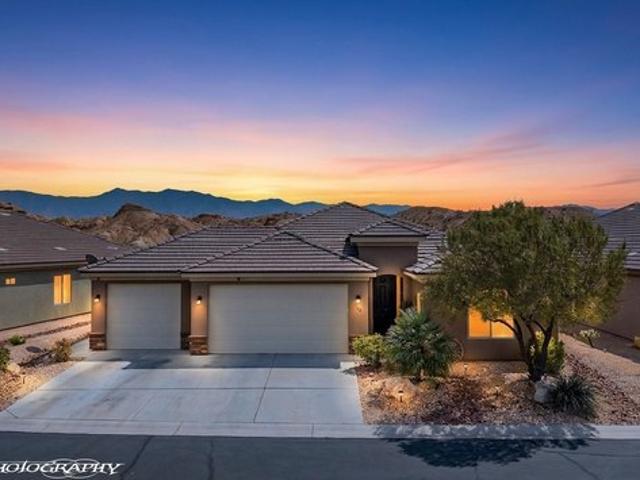 460 Wild Horse Ln, Mesquite, NV 89027