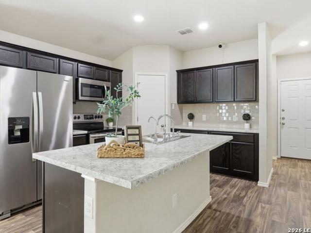 4614 Heathers Cross